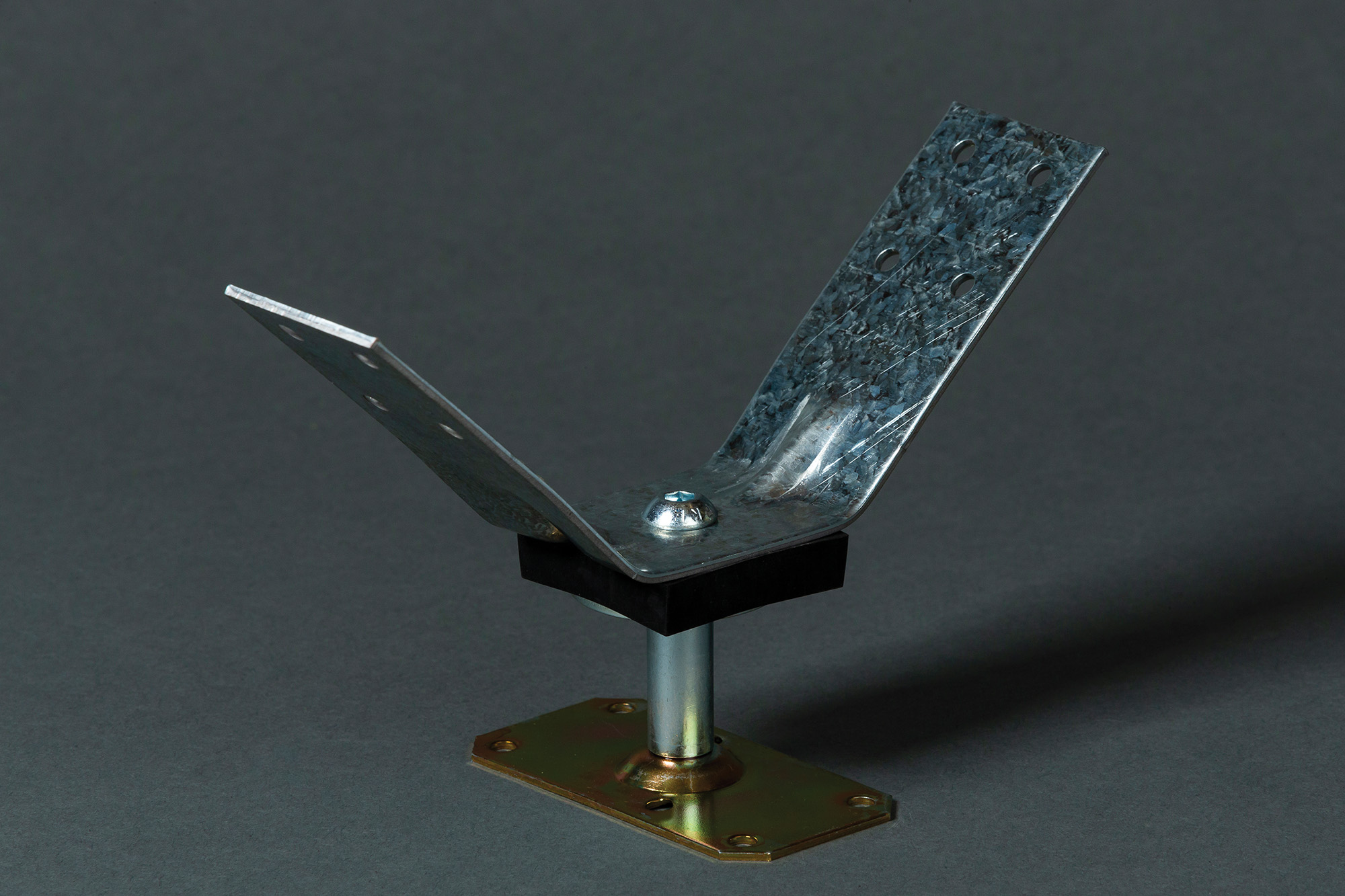 Seismic BracketsComfortech Building Performance Solutions®