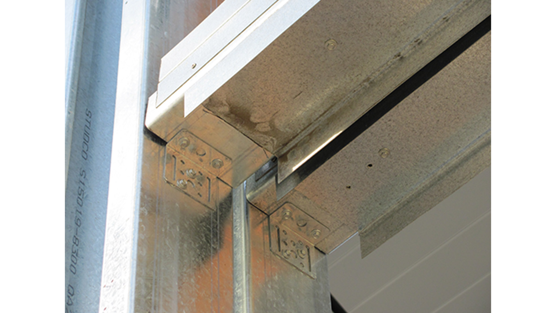 Studco Strong Arm & BracketsComfortech Building Performance Solutions®